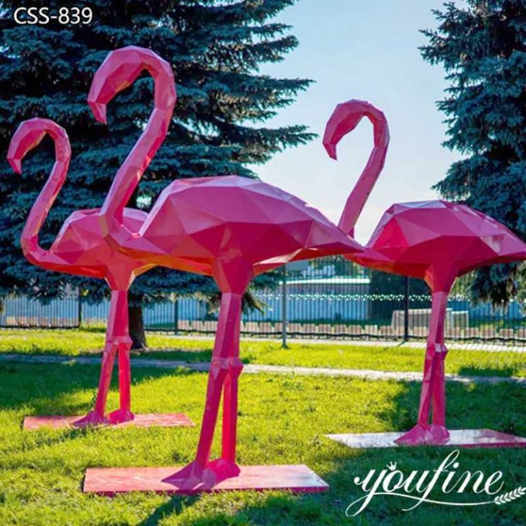 Metal Flamingo Sculpture Modern Geometric Decor - YouFine Sculpture