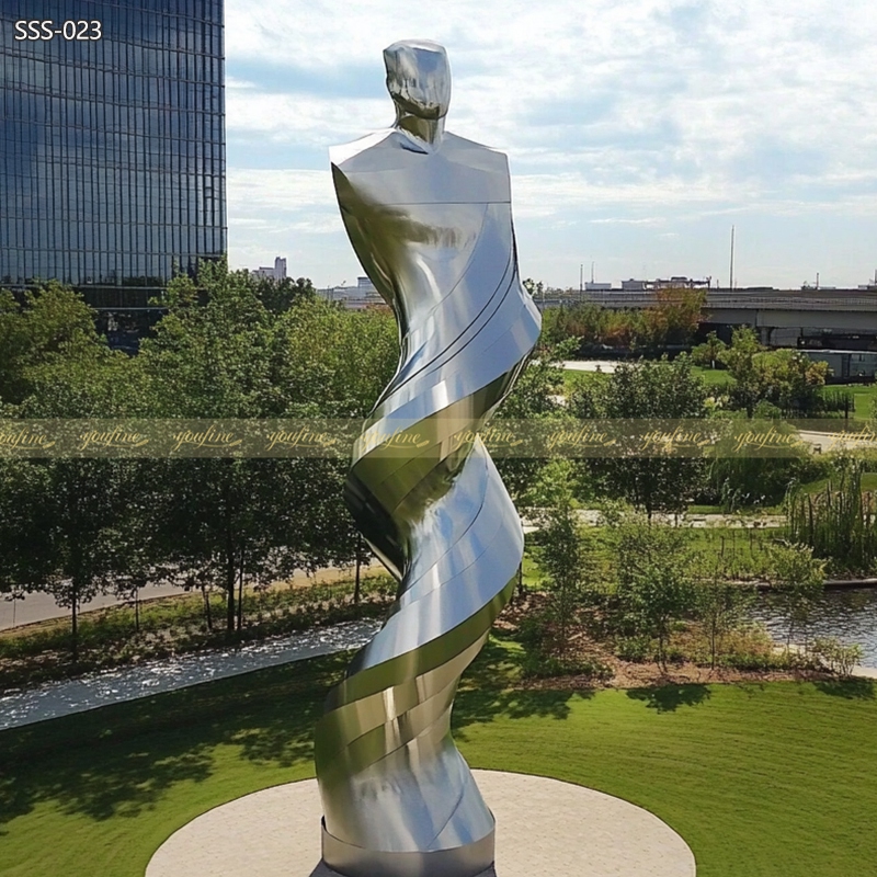 Creative Mirror Polished Figure Sculpture for Urban Landmark
