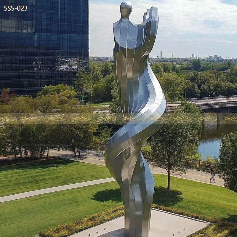 Creative Mirror Polished Figure Sculpture for Urban Landmark