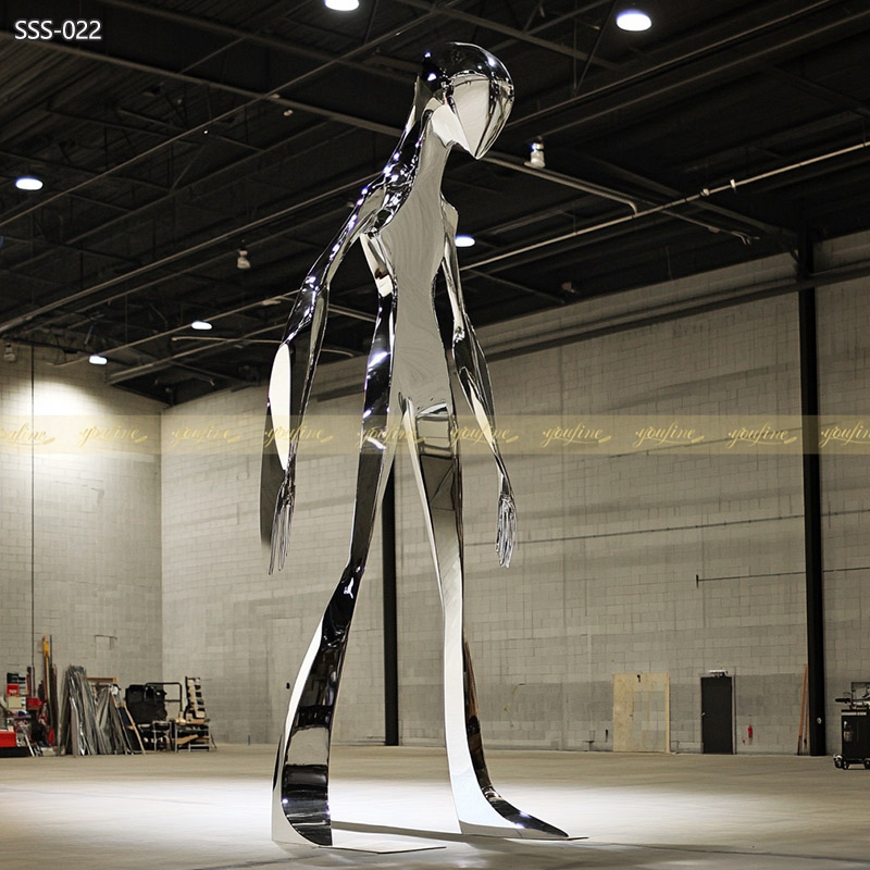 Futuristic Stainless Steel Robot Sculptures SSS-022