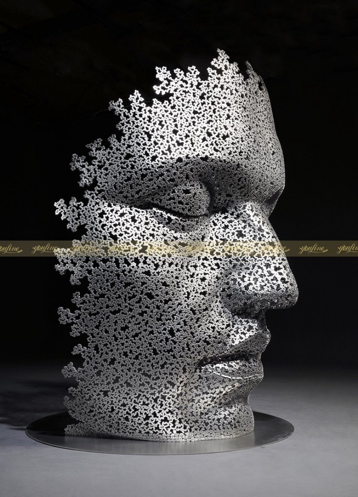 9 Striking Stainless Steel Face Sculptures That Inspire Awe