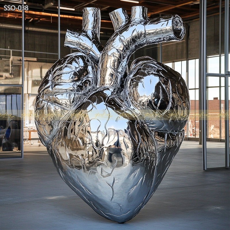 Modern Art Anatomical Realistic Heart Sculpture SSO-038